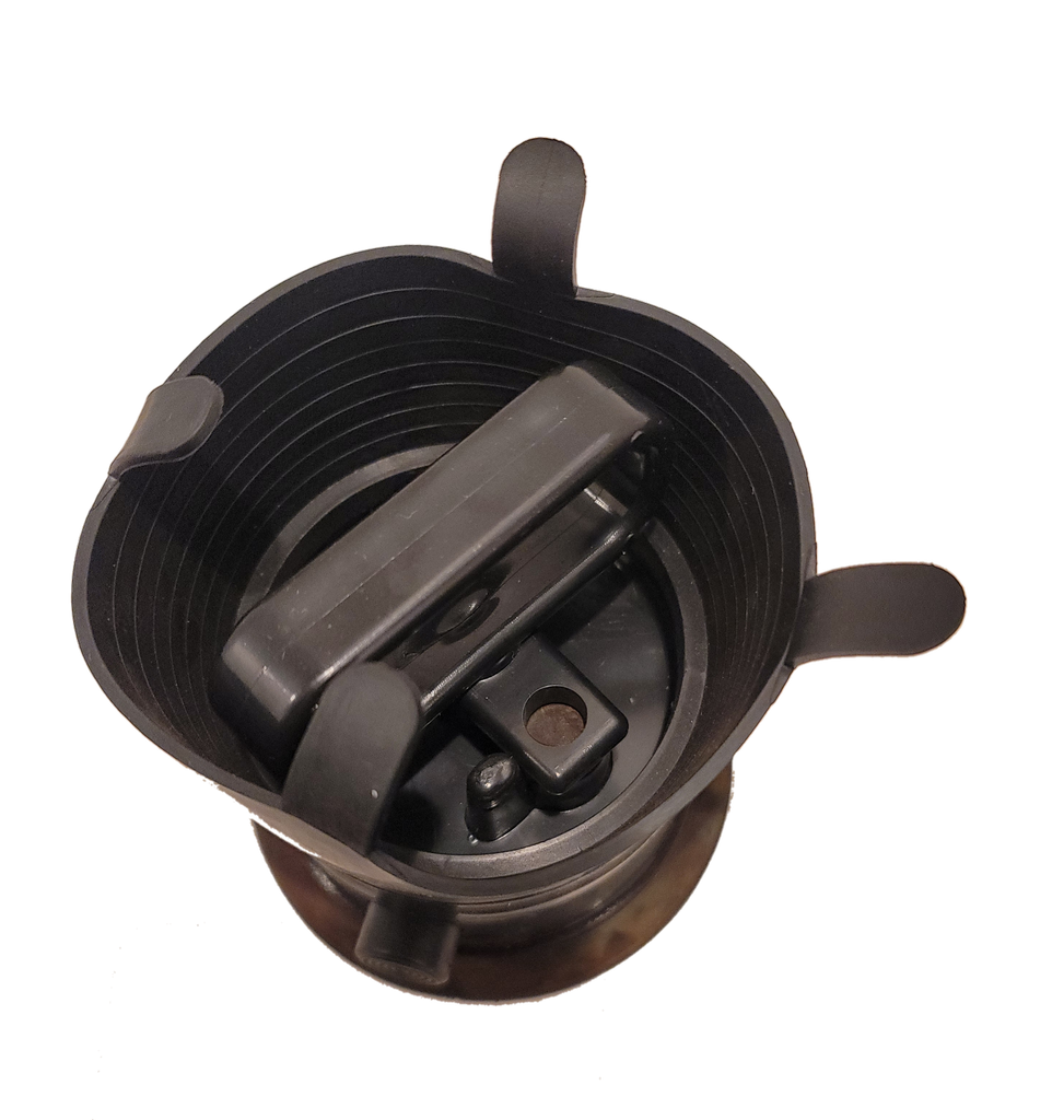 Debris Cap for Water Valve Boxes or 4" Pipe – Utility Technologies